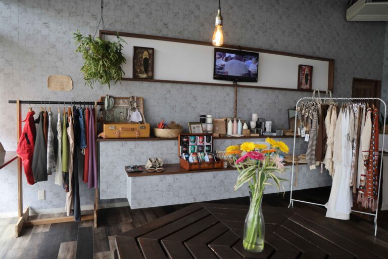 ビーチ沿いでヴィーガンのブラジル料理が食べれる『Grow Cafe by jormiy』 - とれタビ